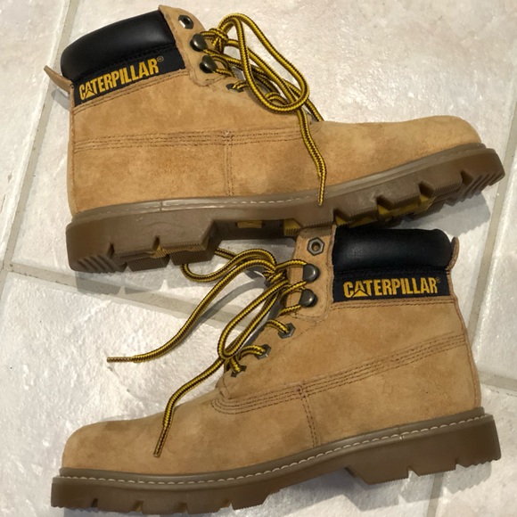 Caterpillar | Shoes | Nwob Cat Suede Boots Sz 55 Men Minor ...